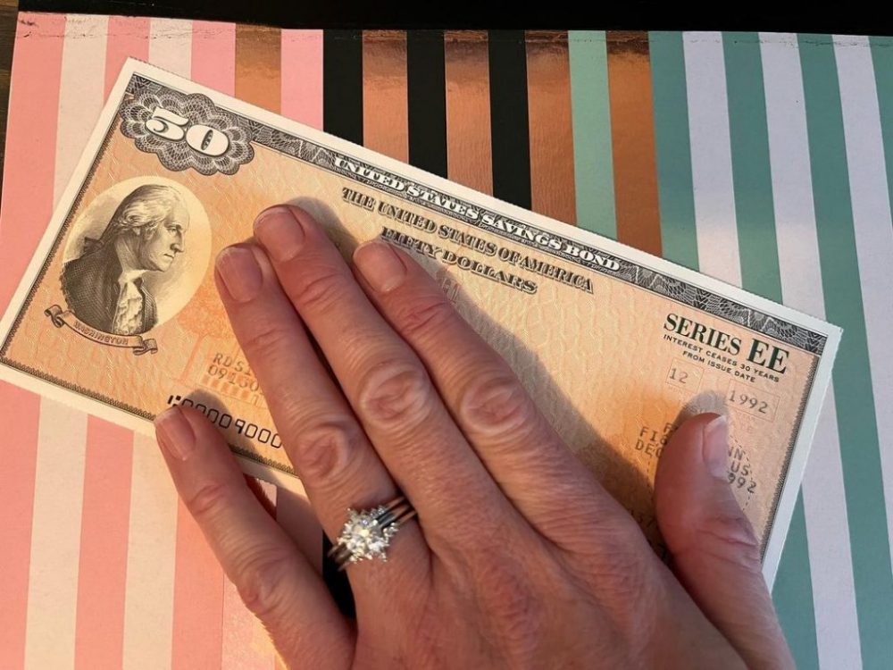 How to Cash Paper Savings Bonds? A Step-By-Step Guide - Divorce Payday